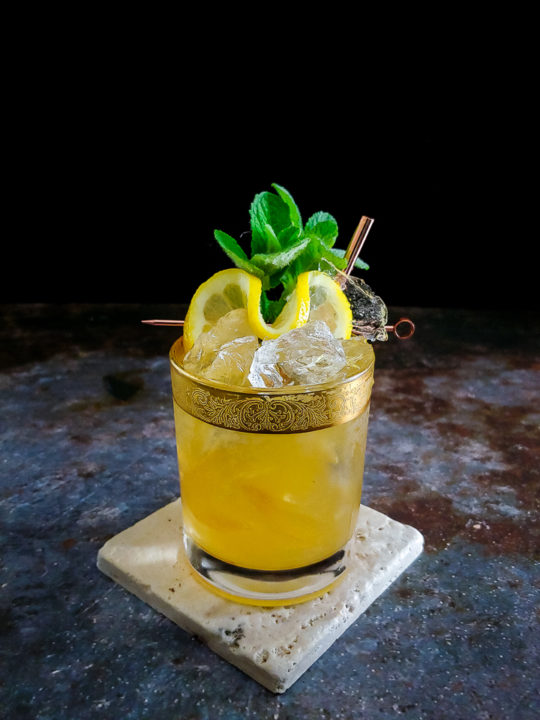 Smash Hit - Whiskey Smash - Cocktail Contessa