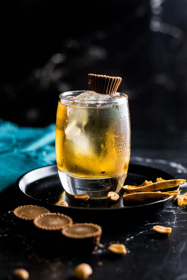 Chocolate Old Fashioned Makes Everything Right - Cocktail Contessa
