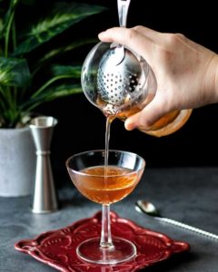 Everything You Need to Know about How to Stir a Cocktail - Cocktail ...