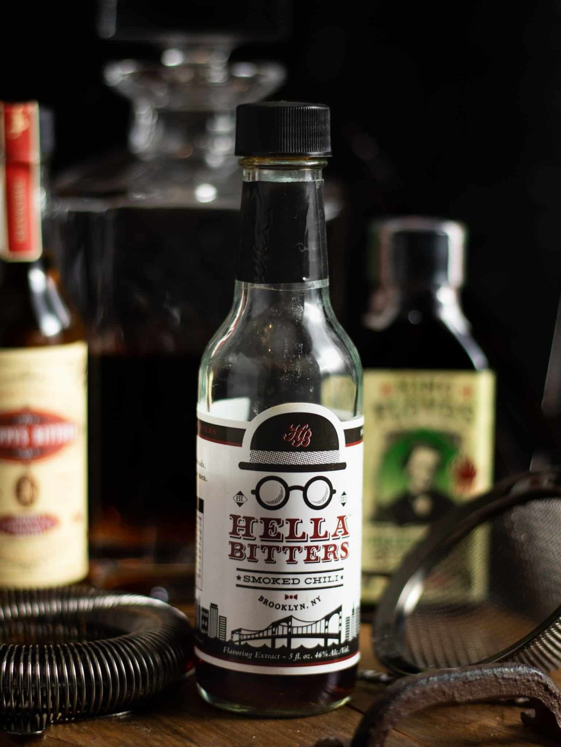 How To Use Spicy Bitters in Cocktails to Elevate Your Drinks - Cocktail ...