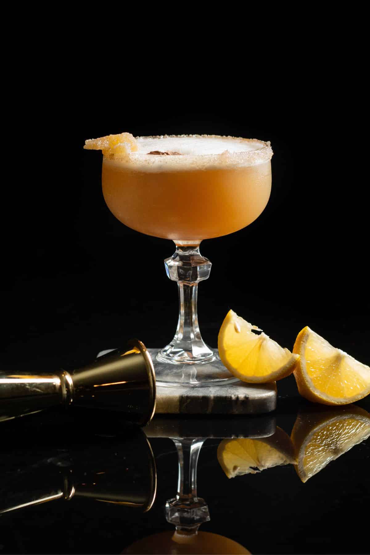 Maple Whiskey Sour is a Favorite Fall Cocktail - Cocktail Contessa